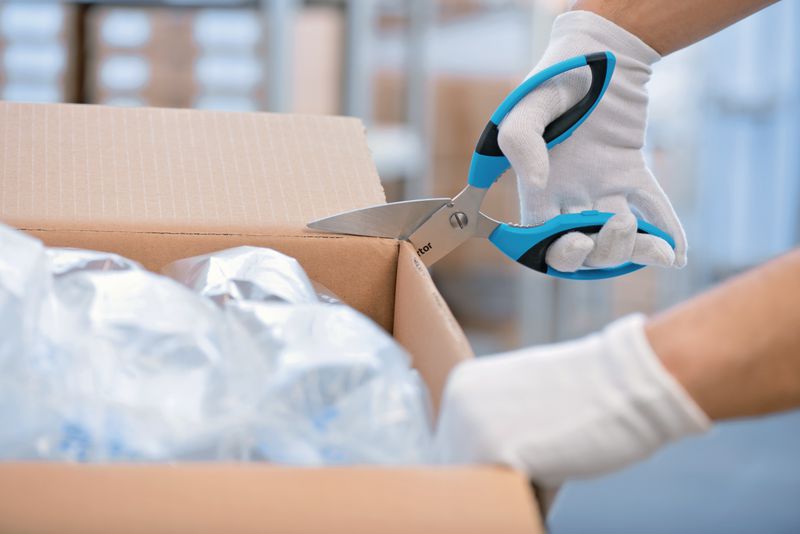 Safety scissors MARTOR | BRW